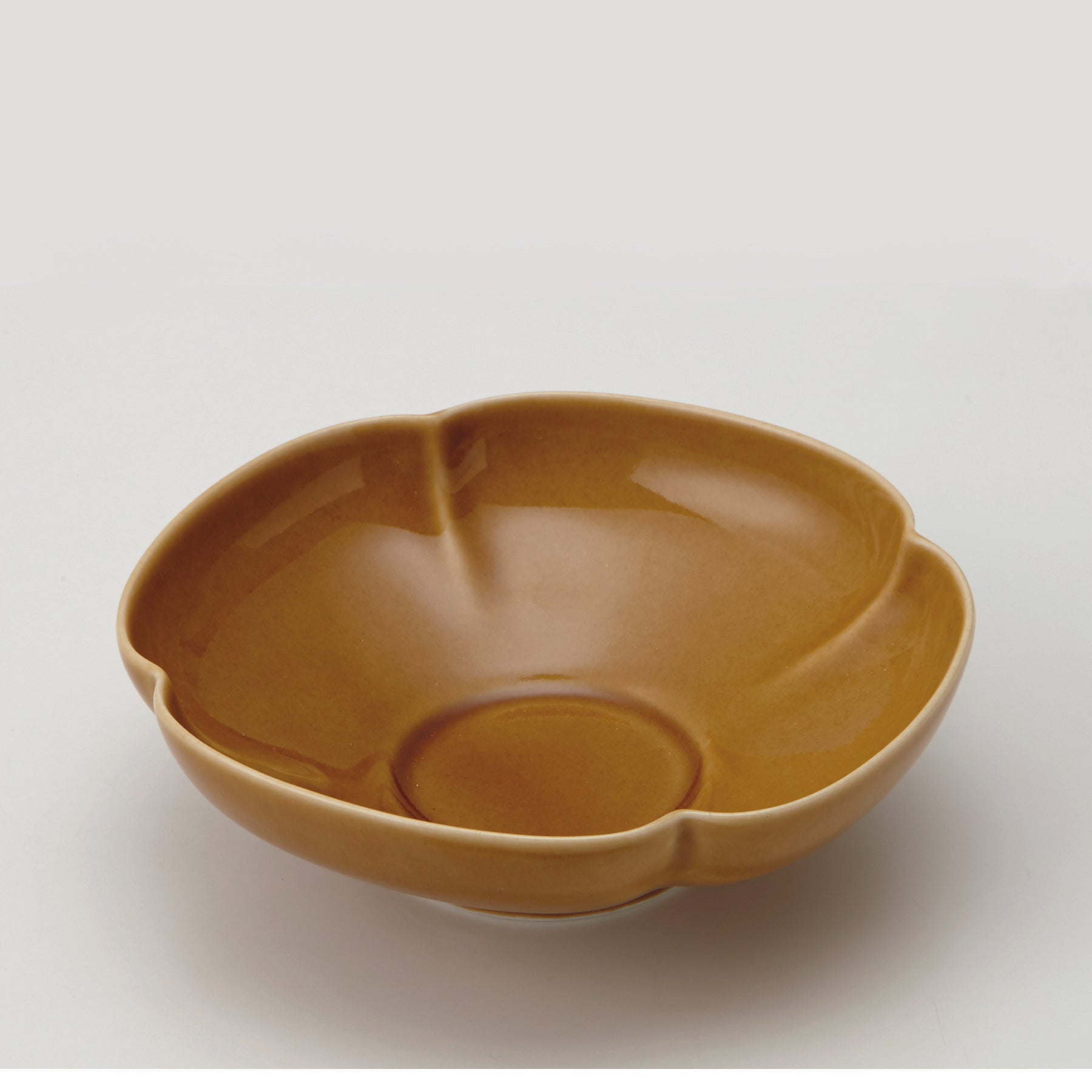 Brown Flower Bowl (Small) – Leef NYC